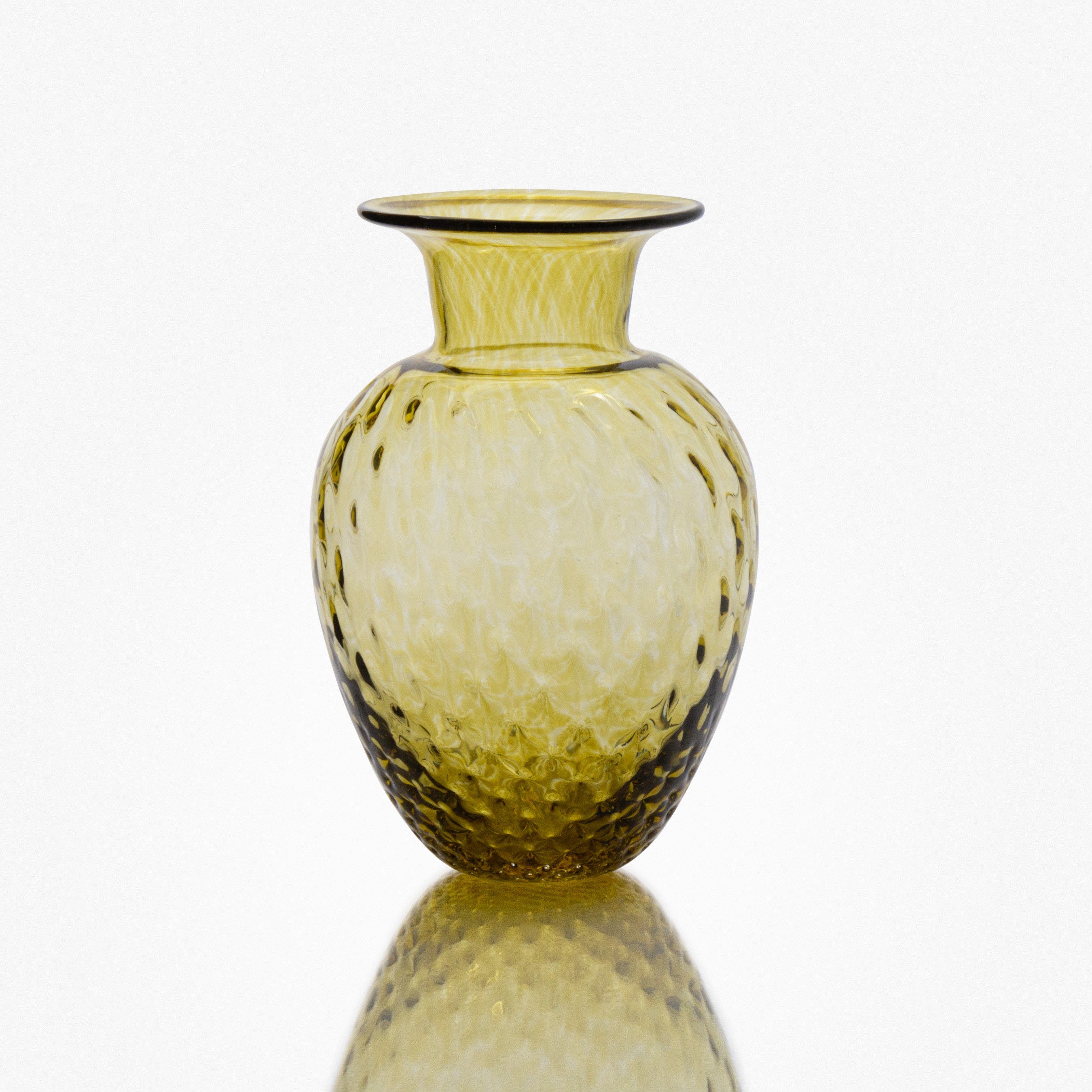 Glasvaser | Køb en Baltic Sea Glass Vase online Her